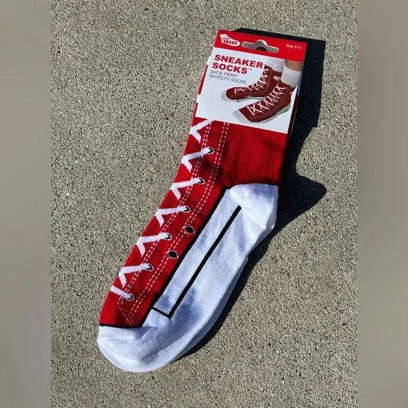 converse theme socks